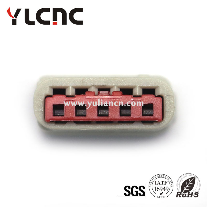 Automobile connector wiring harness plug DJ70512-1.2-200 SRVPB-A05-H ...